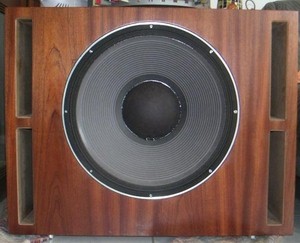 SUB JBL 2242 HP 46 cm - Petite Annonce TrocMusic