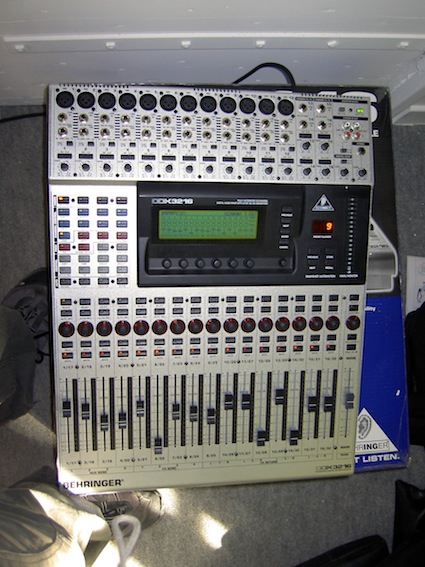 Console DDX3216 Behringer - Petite Annonce TrocMusic