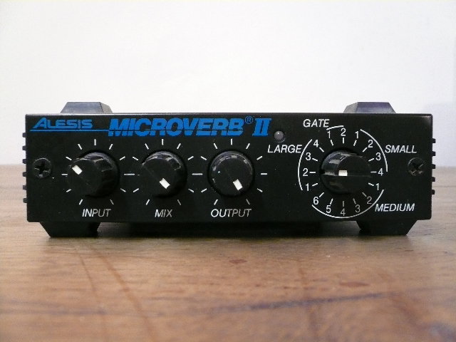 ALESIS MICROVERB 2 - Petite Annonce TrocMusic
