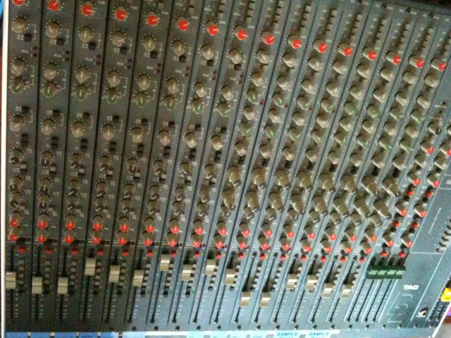 CONSOLE AMEK TAC B2 - Petite Annonce TrocMusic