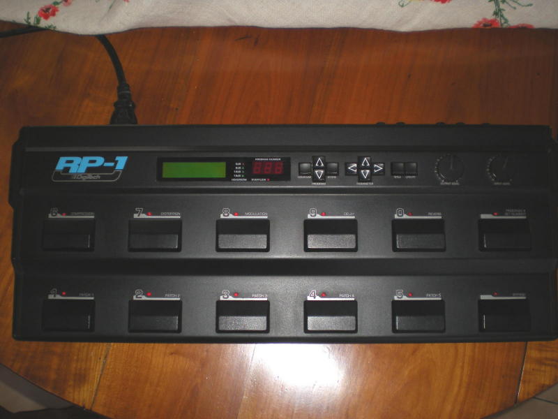 DIGITECH RP 1 Pedalier multi effet - Petite Annonce TrocMusic