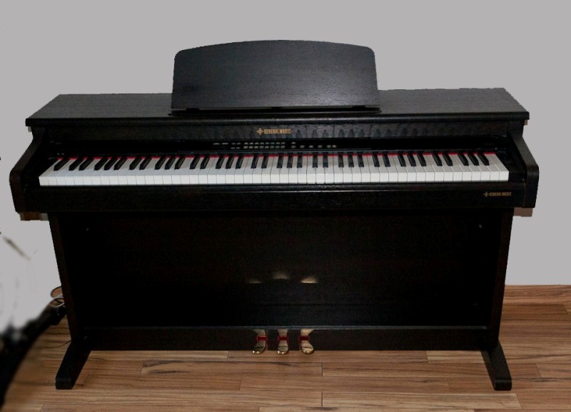Piano General Music Real Piano 1 88 touches - Petite Annonce TrocMusic