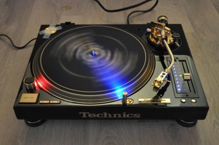 Technics SL 1200 Gold Ed limitee - Petite Annonce TrocMusic